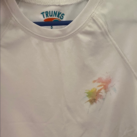 trunks | Shirts & Tops | Trunks Pool White Tshirt With Colorful Design ...